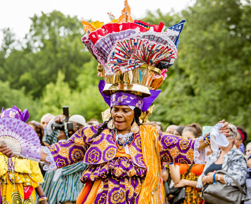 Wat is Keti Koti | Wereldmuseum Leiden